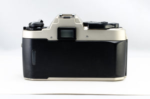 【Nikon】FE10 + 35-70mm 3.3-4.5 [1200520824138]